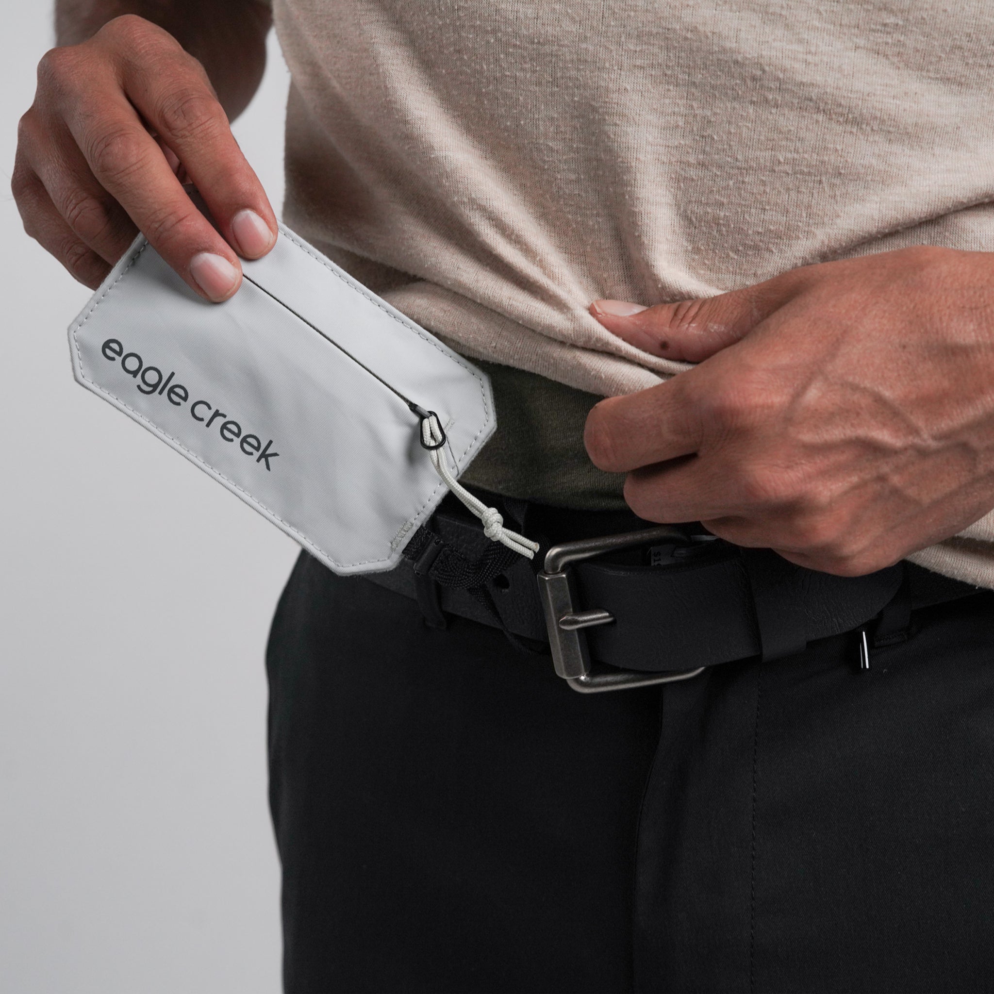 Eagle Creek Undercover RFID Hidden Pocket – Going In Style